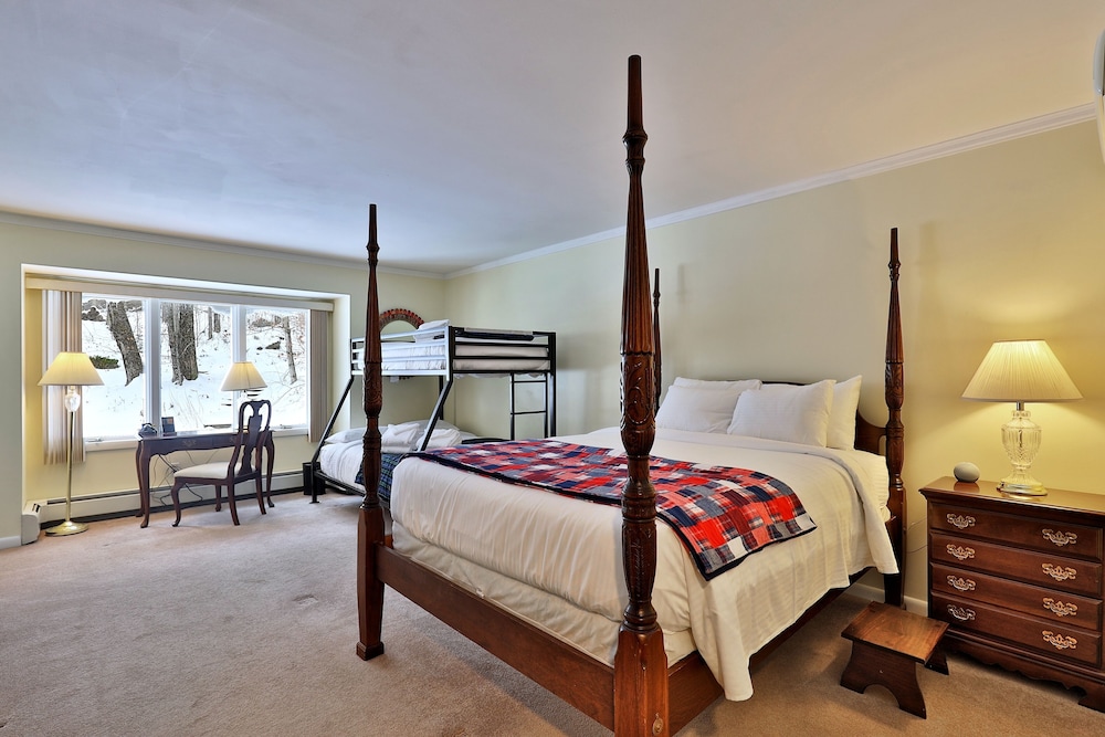 The Birch Ridge: Family Room #11 - Queen/bunkbed Suite In Killington, Vermont 1 Bedroom Home - Vermont