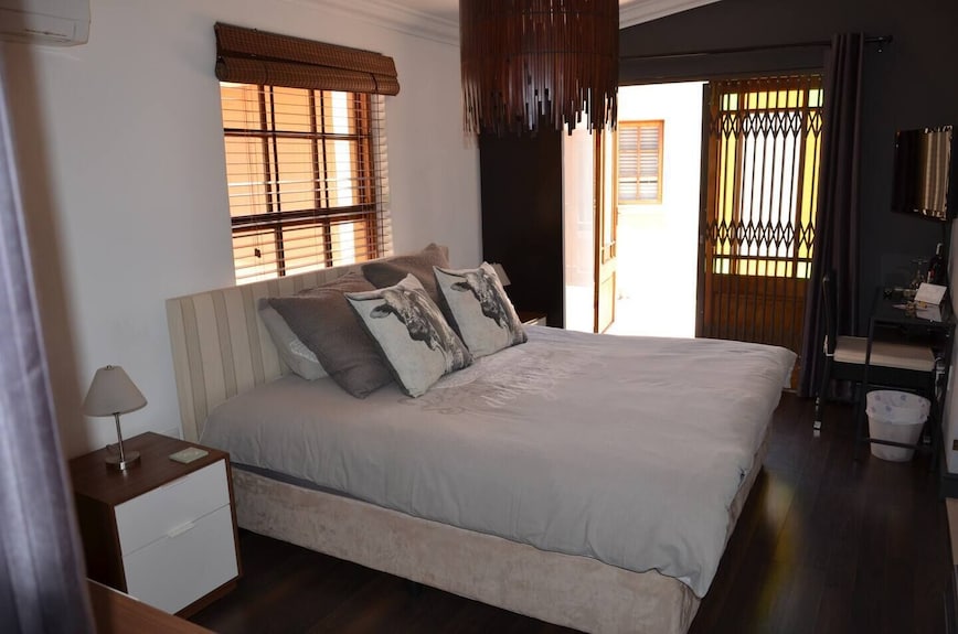 Room With Breakfast - Paarl