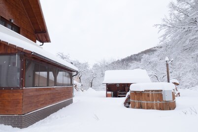 Pensiunea Livada Amely