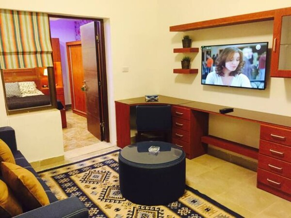 The Royal Luxury Tiger Patio - Amman