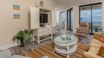 Apartamento em Condomínio Fechado, 1 quarto | Vista do alojamento