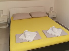 Apartamento (One Bedroom Apartment with Terrace an) | 1 quarto, berços/camas para crianças grátis 