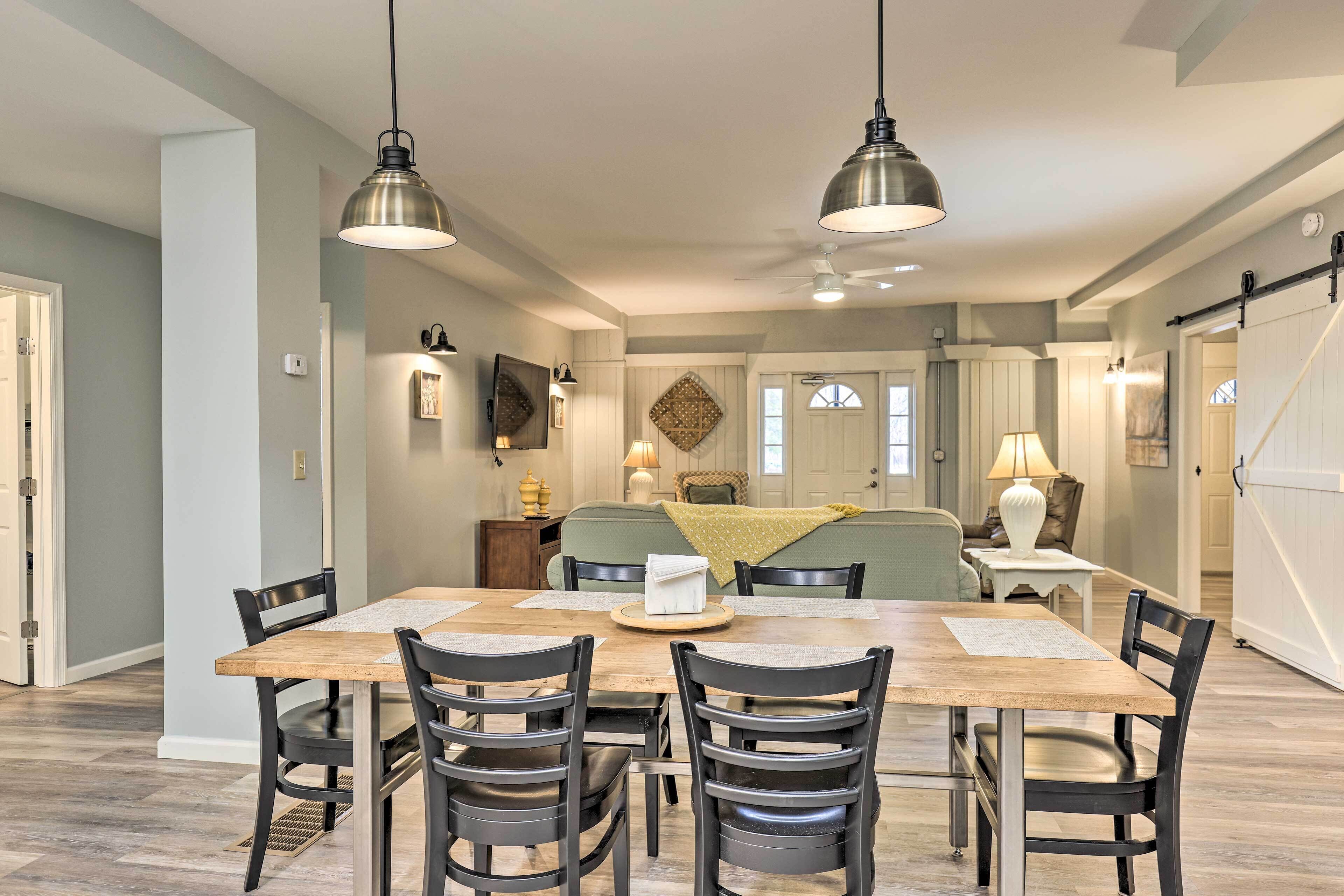 Himrod Vacation Rental 3 Mi To Seneca Lake! - Dundee, NY