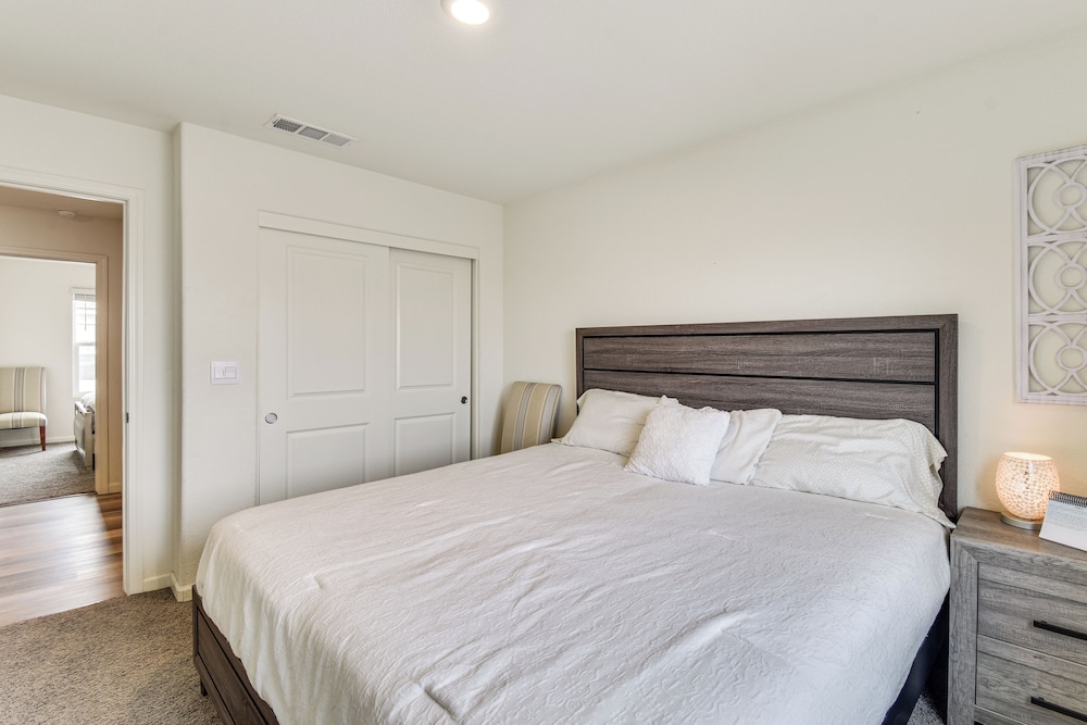 Pool Table & Patio! Spacious Merced Getaway - Merced | Vrbo