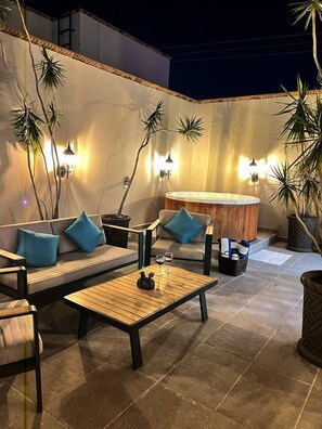 Casa, 4 quartos, fumadores, pátio | Terrenos do alojamento