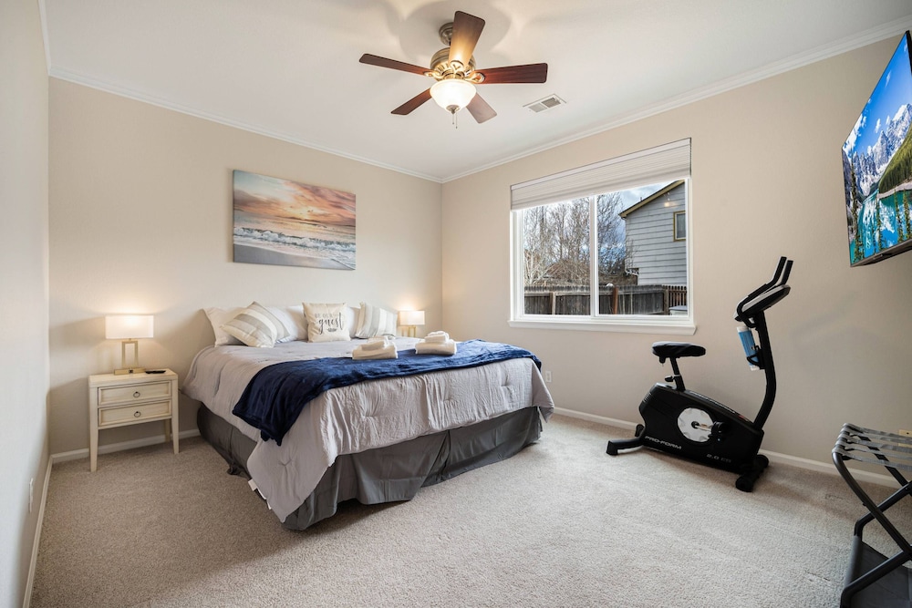 Sleepover In Centennial Large Backyard Near Everything. Pets Welcome - Parker, CO