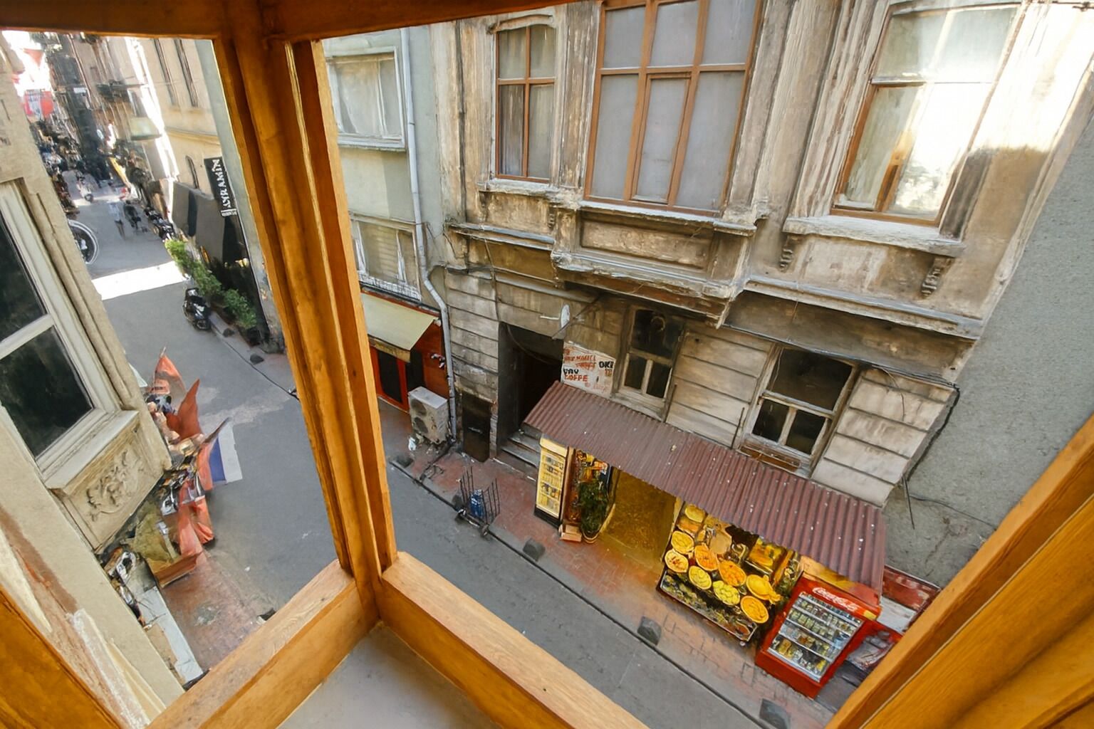 DELUXE BALKONY | Vista para a rua