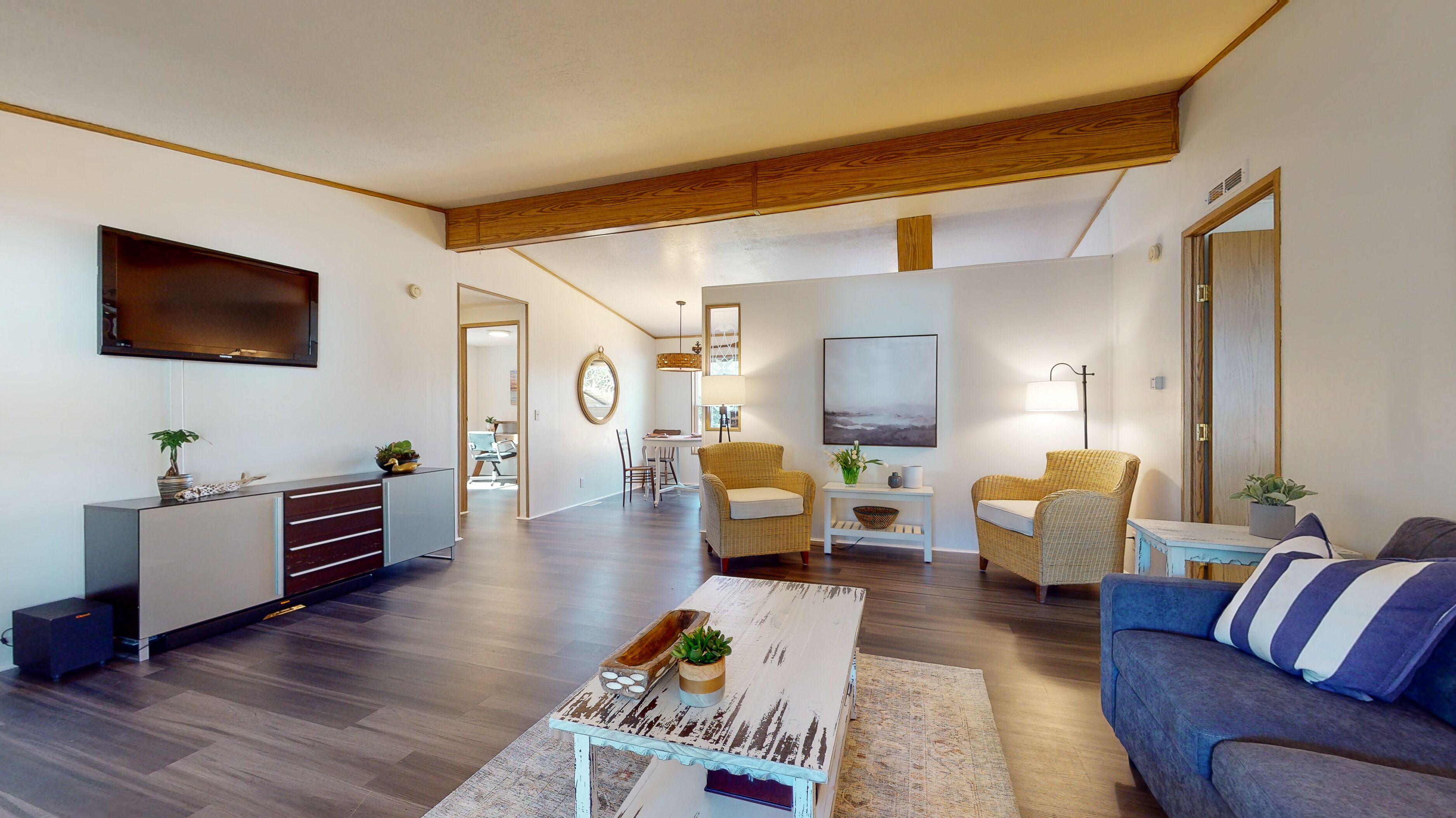 Charming Bay Front Privacy. - ワシントン州