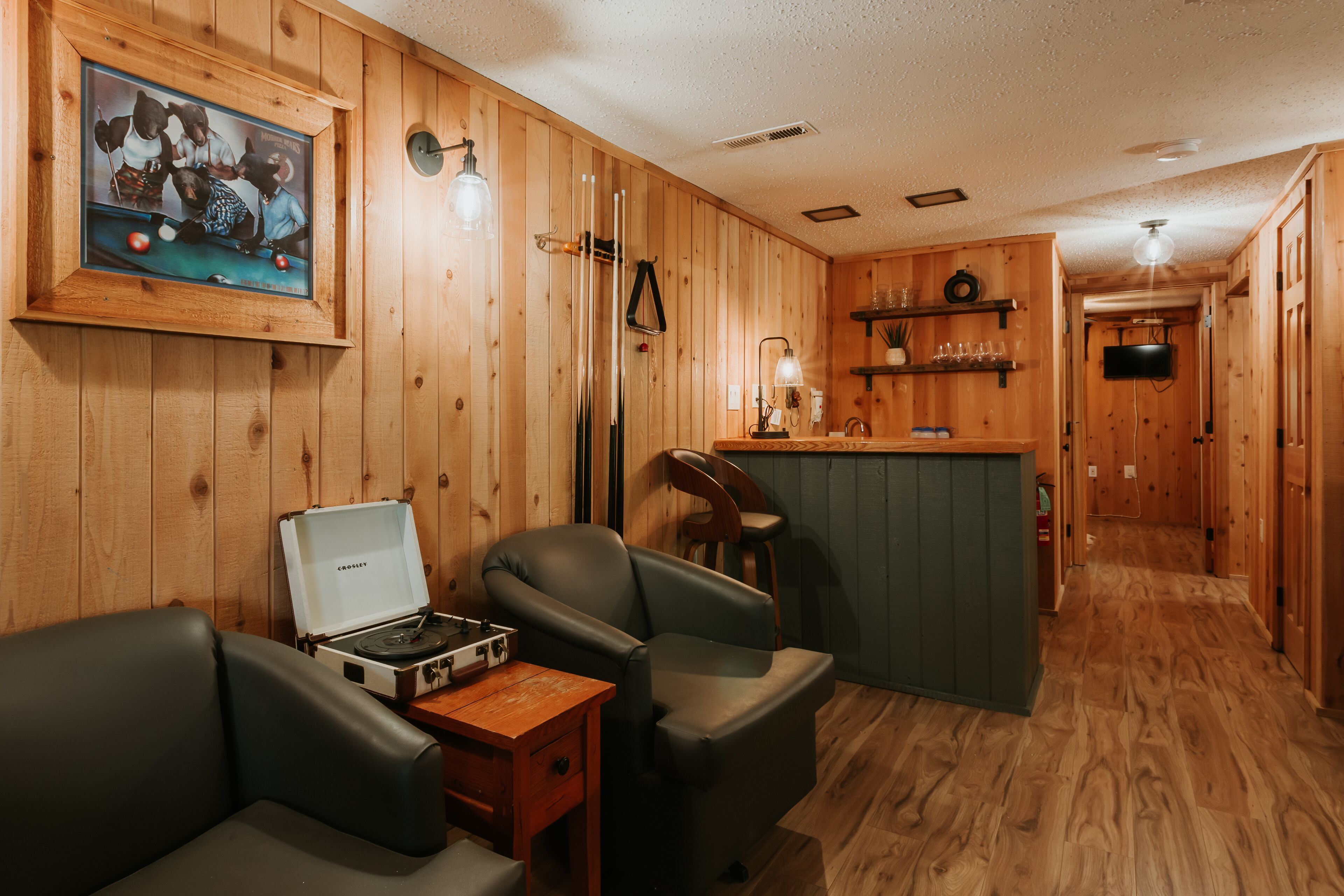 Cozy Gatlinburg Cabin-unbeatable Location, Mins From Gatlinburg- Hot Tub! - Tennessee