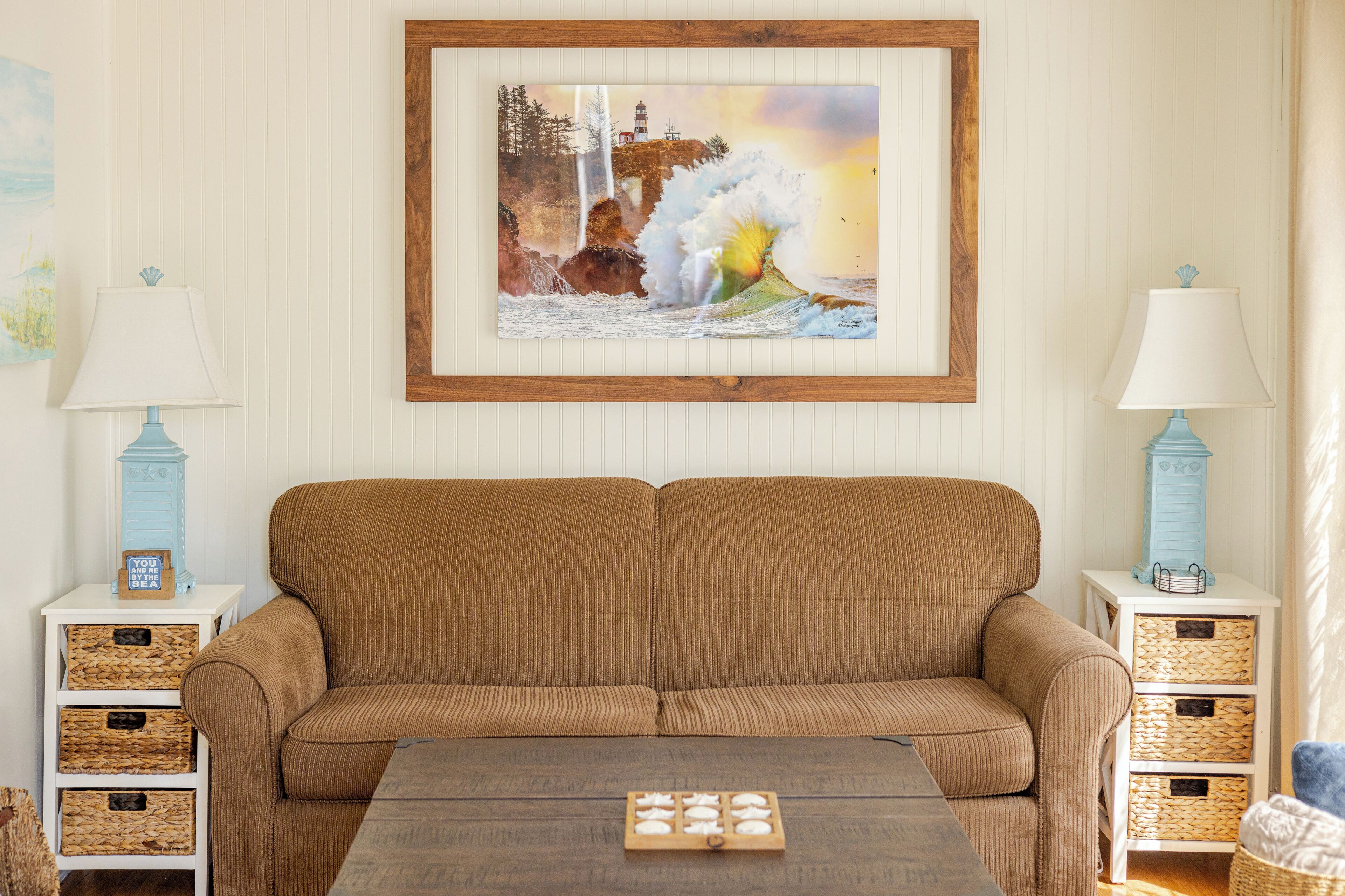 The Hollyhock Cottage - A Coastal Themed Beach Getaway - Seaview, WA