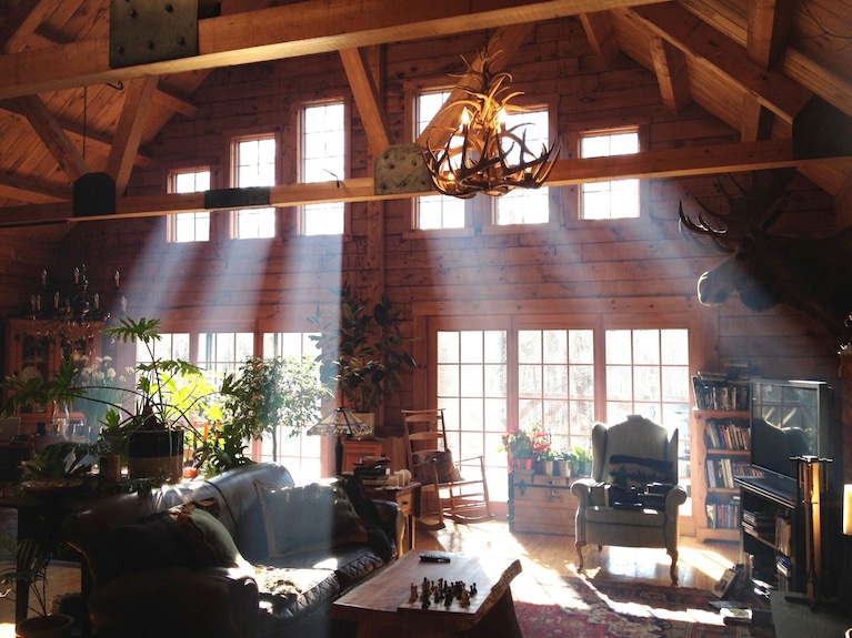 Rare Private Cabin Retreat Surrounded By 1700 Acres Of Woods, Yet Close To Town. - Jersey Shore, NJ