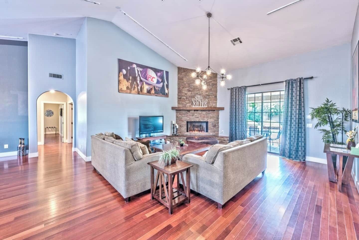 777rentals - 11br/8.5ba - Tuf House - Las Vegas, NV