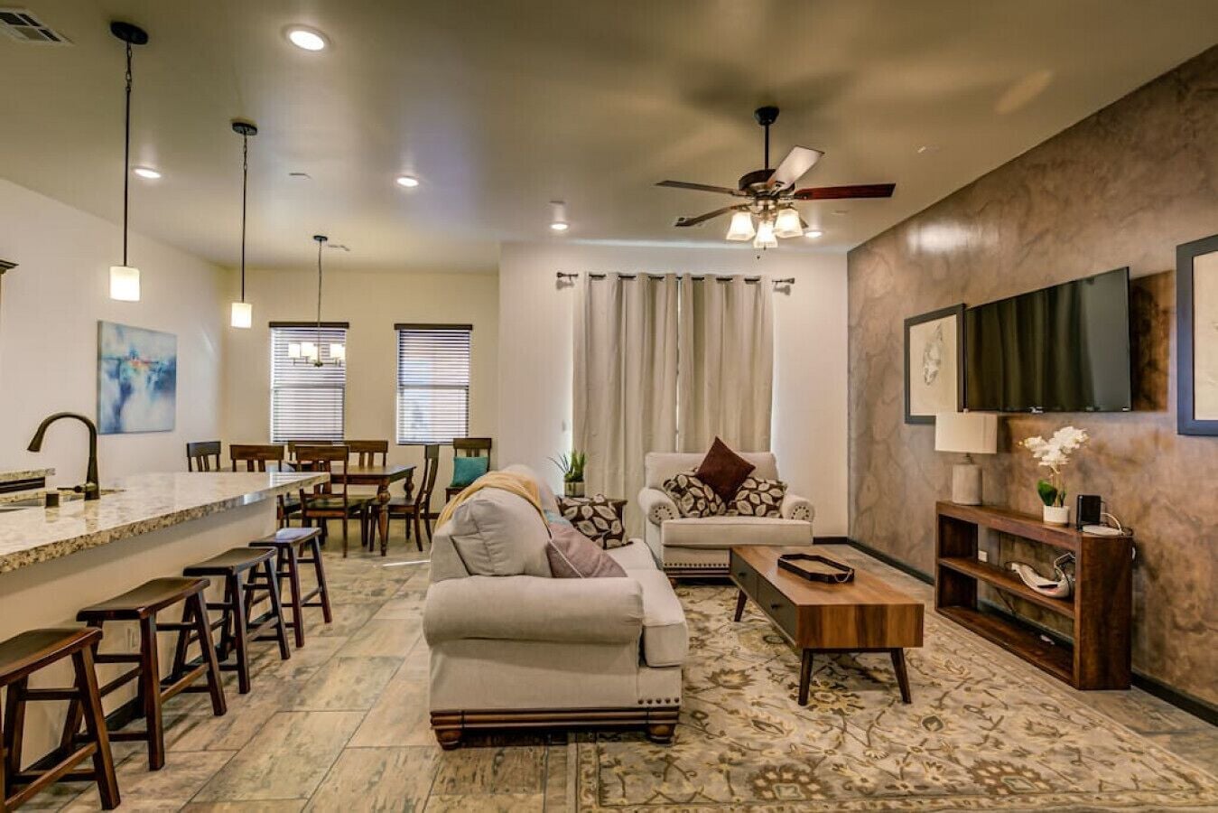 4098/lyle Sw · Brand New Home In Beautiful Golf Course Community - Las Cruces, NM