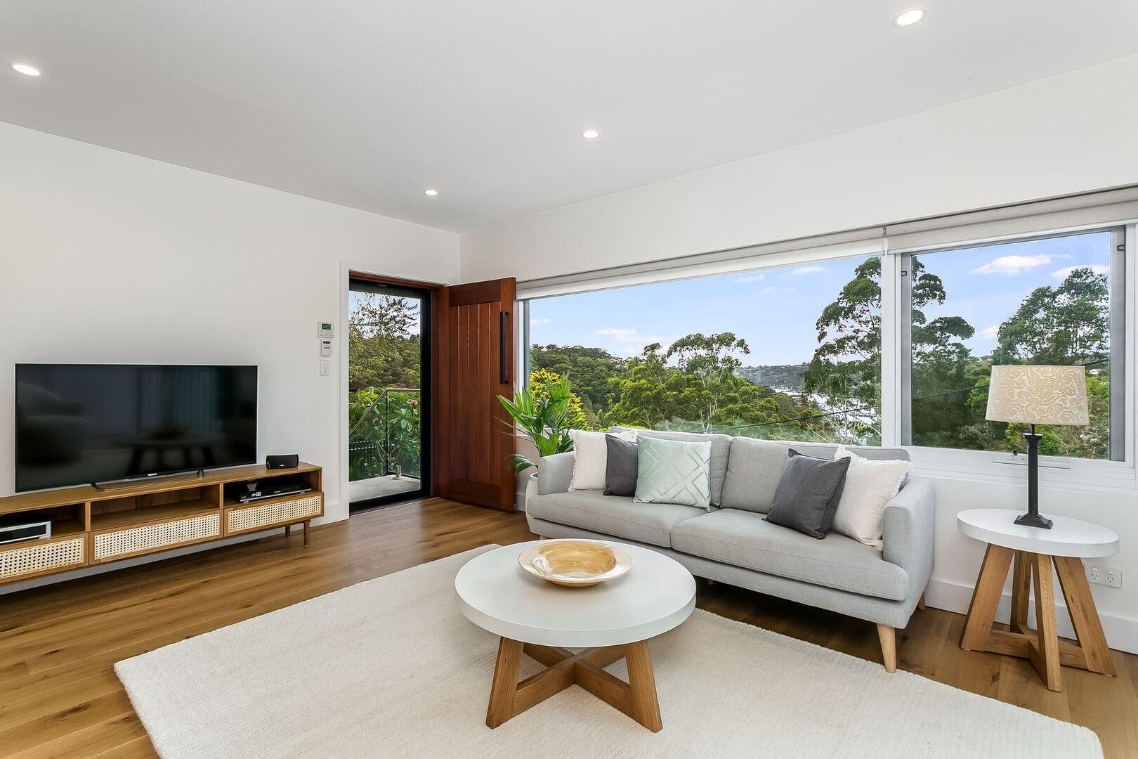 Cammeray- Rowl1 - Rowlison Parade - Modern 3br Home With Courtyard Parking Next To Tunks Park In Cammeray - Manly