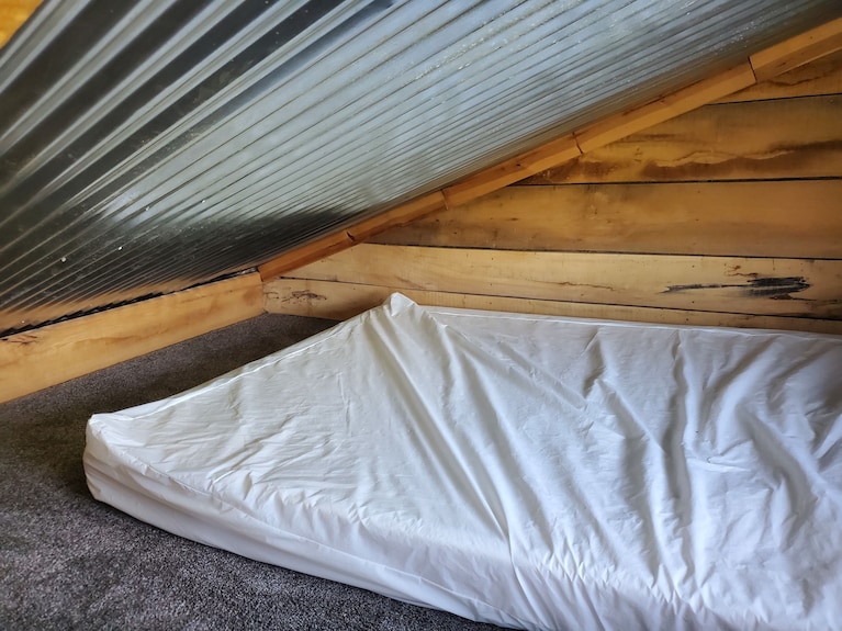 #4 The Eagles Nest Cabin \N - Ohio