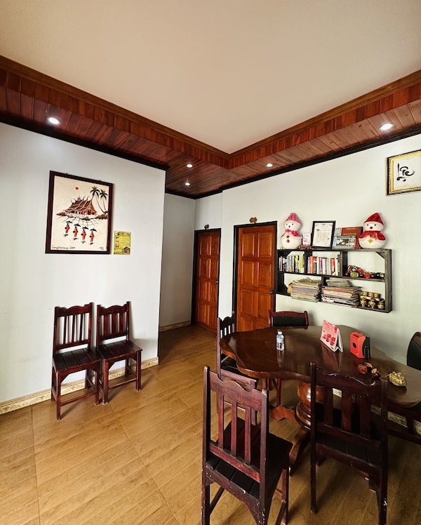 Singharat Boutique House - Luang Prabang