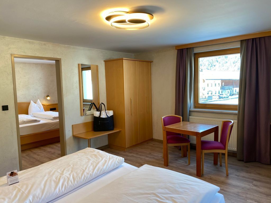Double Room With Balcony, Shower, Wc, - Hotel Acherl - Achenkirch