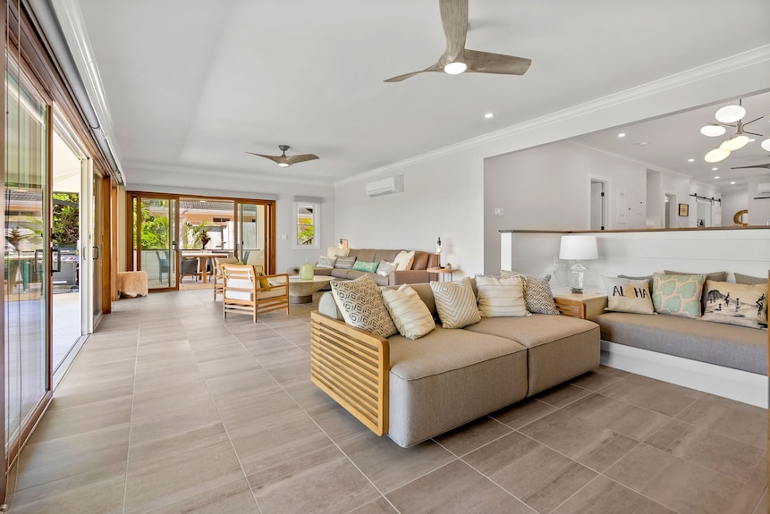 Hale Oahu Estate Lic. #1990/nuc-1777 Beachfront Kailua - O‘ahu, HI