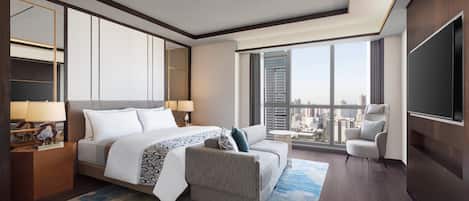 Suite Presidencial, 1 cama king-size | Roupa de alta qualidade, edredões de penas, cofre no quarto, secretária