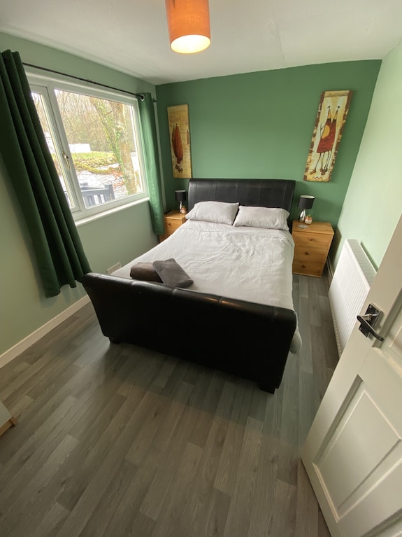 3 Bedroom Modernised Cabin In Snowdonia Amazing Walks, Views & On Site Fishing - Anglesey