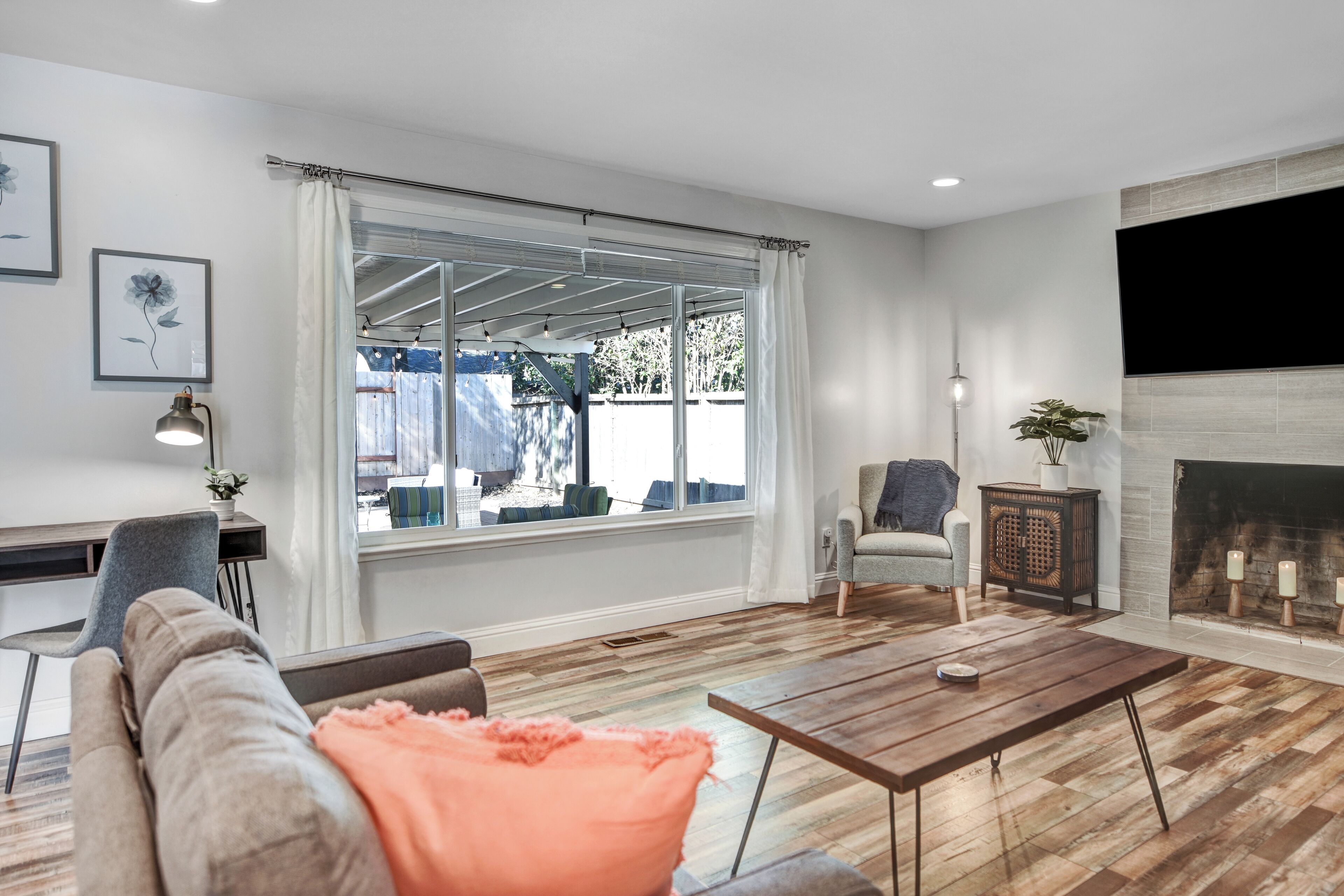 Escape To Wine Country With Friends & Family - Sebastopol, CA