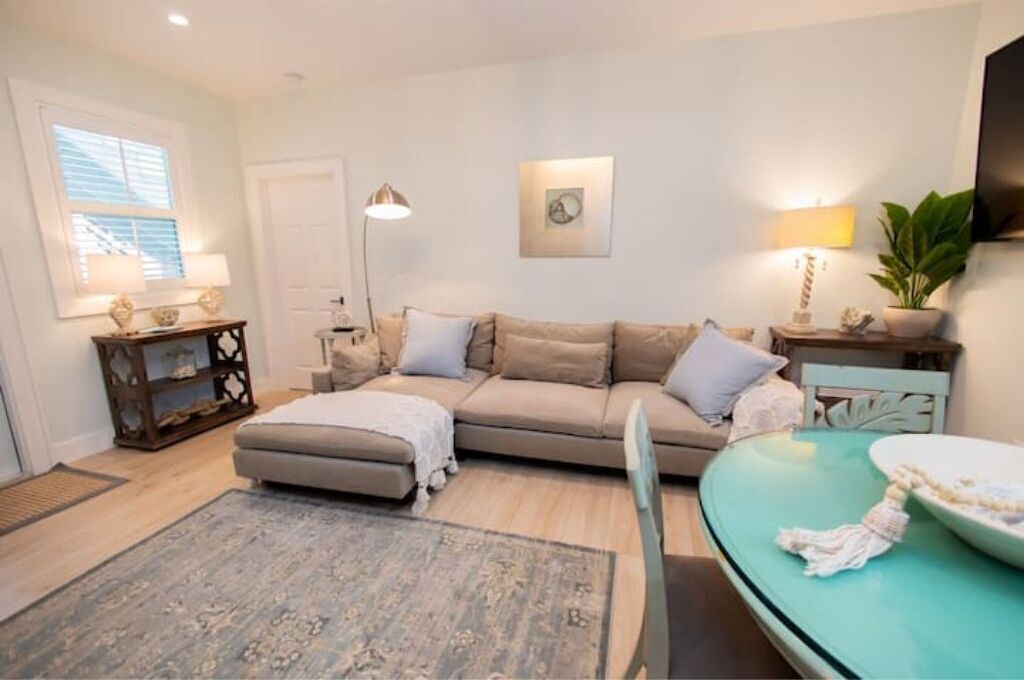 The Coral Cottage In Historic Key West - Key West, FL