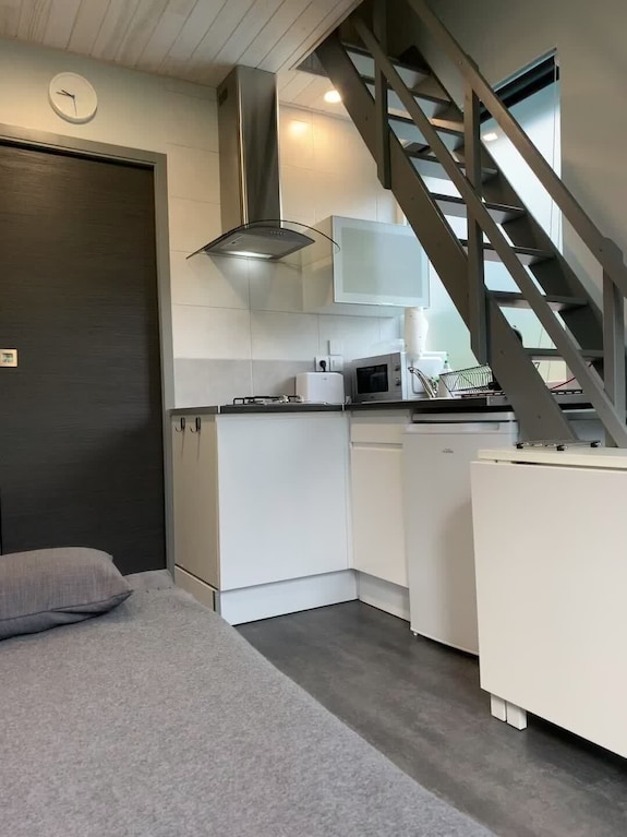 Joli Studio 17 M² éQuipé Avec Piscine Et Jardin - Die