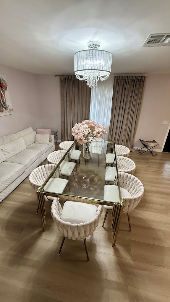 4 Bedroom House With Indoor Fireplace - 펌데일