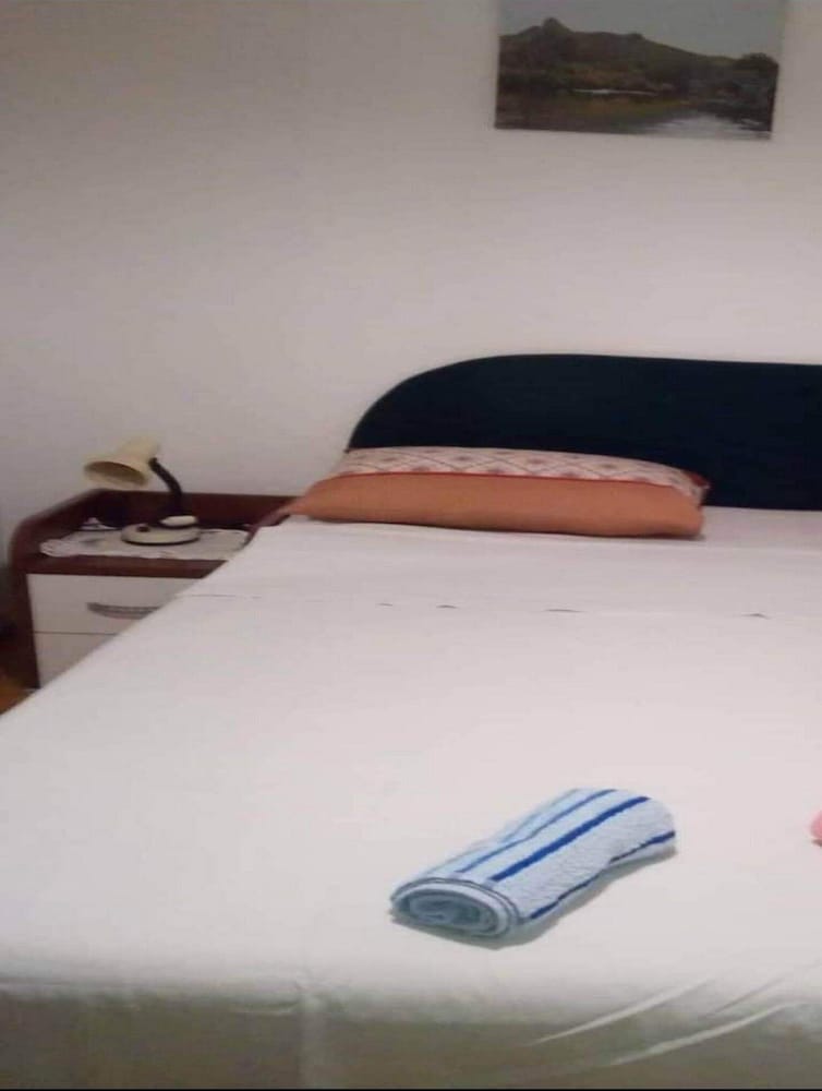 Apartments Kamaki - Brist
