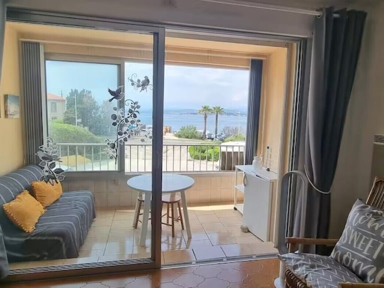 Studio Of 30m² With Nice View On The Sea - Six-Fours-les-Plages