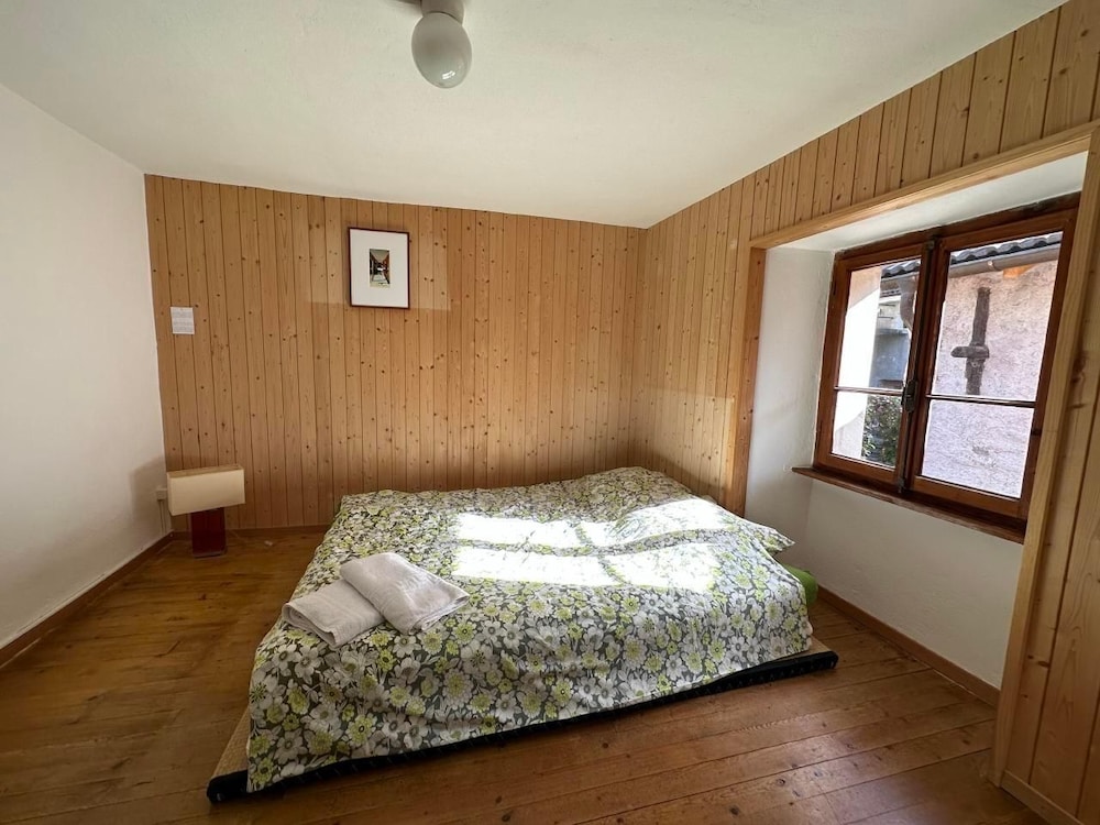 Casa Di Vacanza Mesocco Per 1 - 8 Persone Con 4 Camere Da Letto - Casa Per Ferie Singola - Madesimo