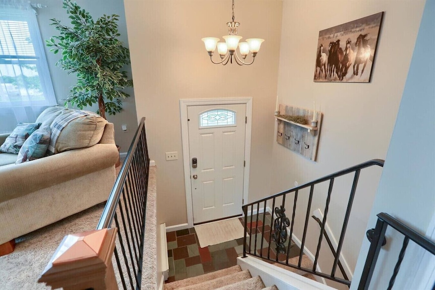 Beautiful Home With Stunning Views In Lancaster - Lancaster, PA