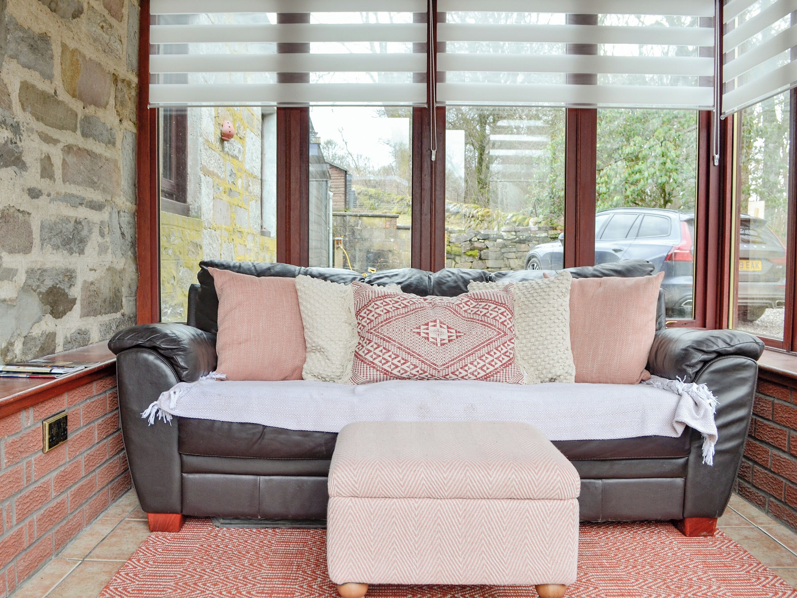 Enjoy A Break At Any Time Of The Year In This Comfortable Cottage. - Aberdeenshire