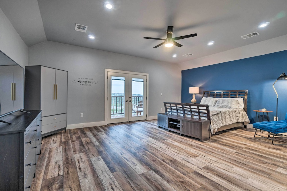 Austin Vacation Rental: 2 Mi to Lake Travis! - Comanche Trail Estates ...