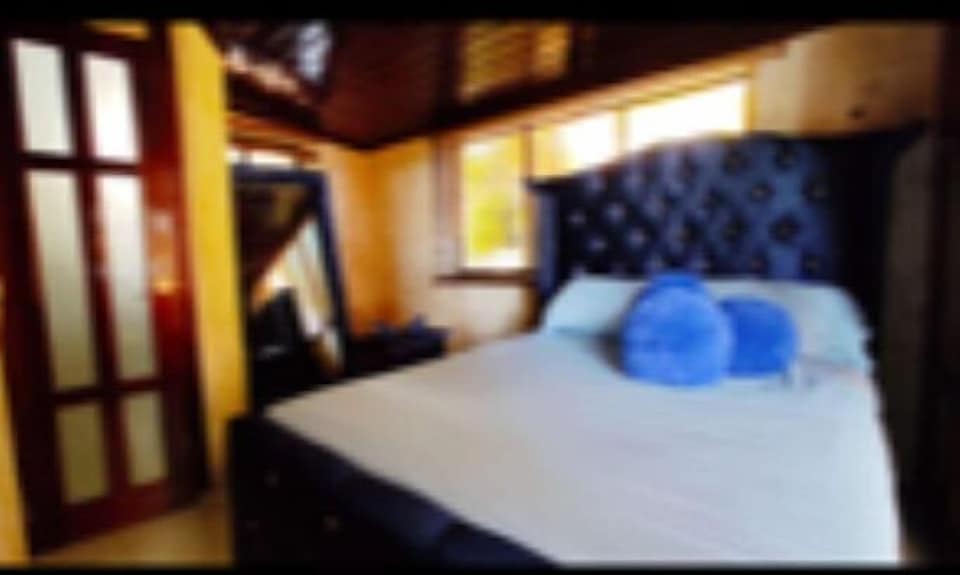 Entire Villa With 7 Bdrm Ocean Front With Private Pool - Dominican Republic