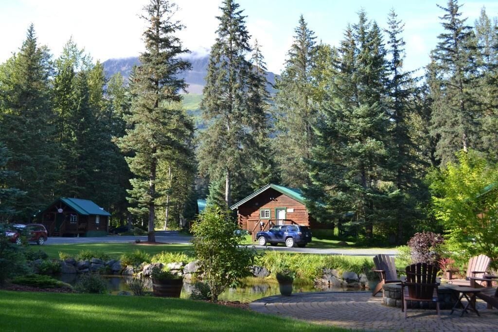 Box Canyon "Eagle's Nest Cabin" - 1 Bed, Wifi - Seward, AK