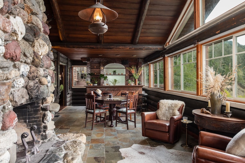 Rocktop Lodge ~ Riverfront Lodge With Hot Tub, Great Views. Private Pool - Californie