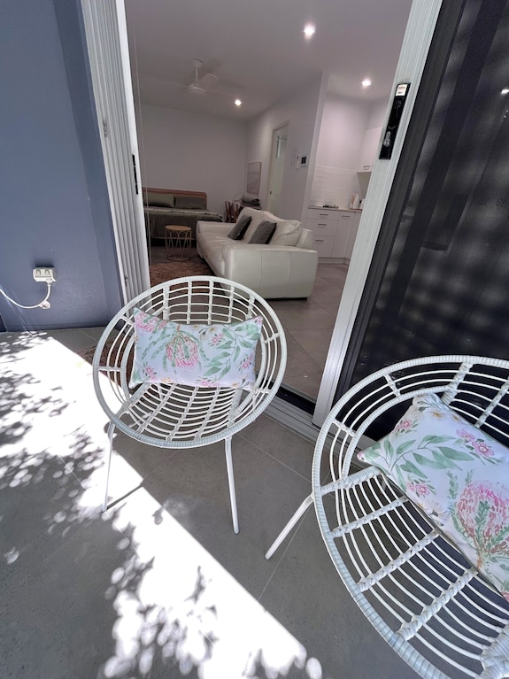 Entire Studio With Kitchenette, Bathroom And Outdoor Area - Brisbane