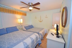 Apartamento em Condomínio Fechado, 1 quarto | 1 quarto, ferro/tábua de engomar, Wi-fi grátis 