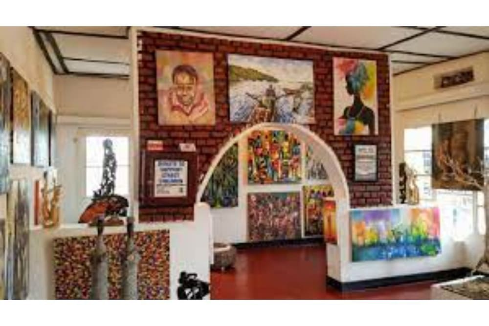 Peaceful House + Private Bathrooms - Kigali