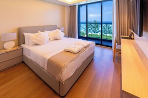 Apartamento de Luxo | Roupa de alta qualidade, edredões de penas, minibar, cofre no quarto 