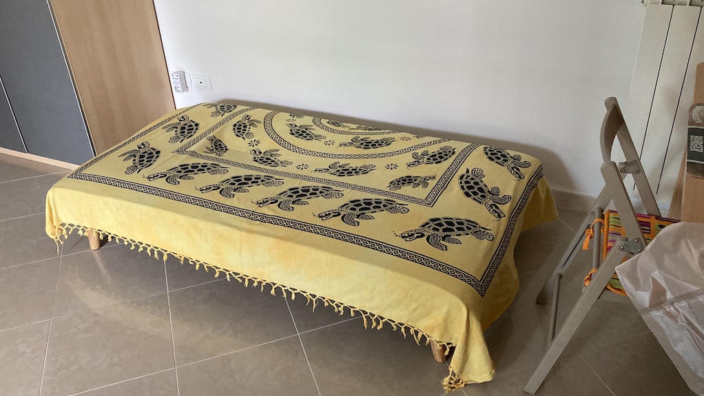 Le Persiane Azzurre Ovest. It045001c280nznpcs - Sarzana