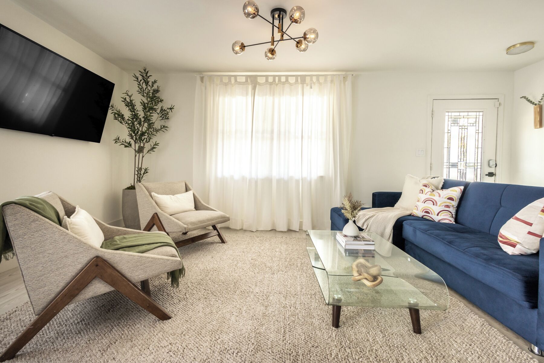 Downtown Atlanta - 4 Bedroom - Pets - Parking - 9 Guests - Atlanta, GA