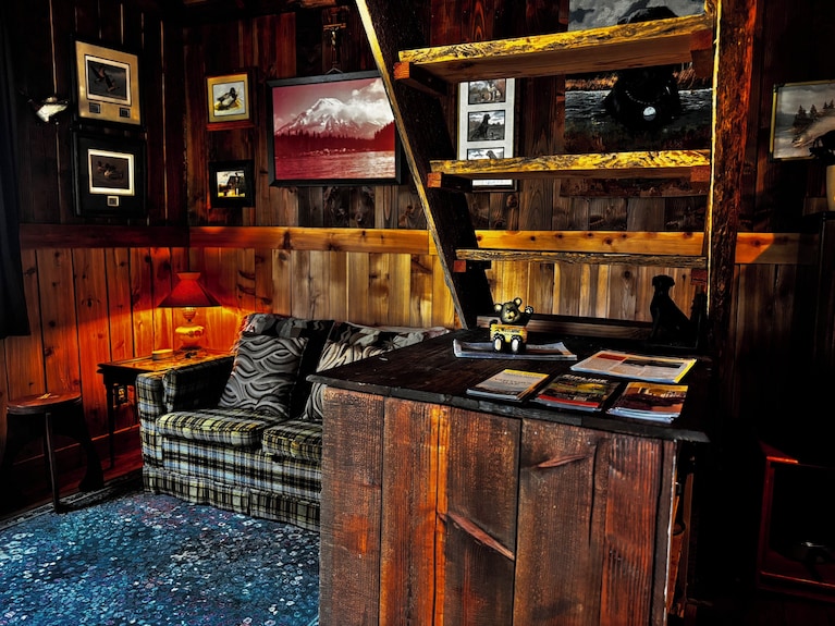 Cabins On The Toutle River , 646 South Toutle Rd. - Washington