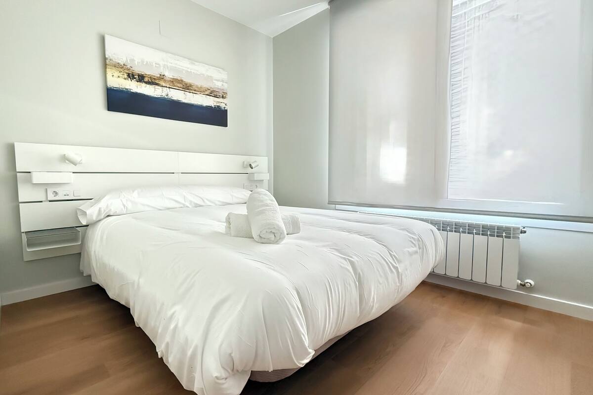 Apartamento conforto | 1 quarto, roupas de cama premium, espaço de trabalho para notebook