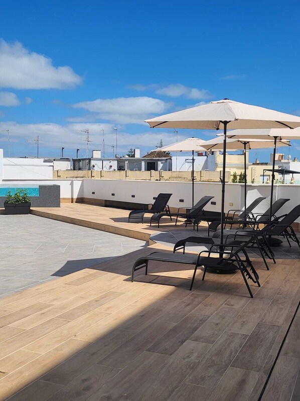 Piscina exterior sazonal 