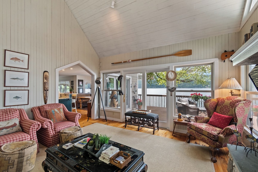 Lake House Retreat On Beautiful Canandaigua Lake Sleeps 12 - 那不勒斯