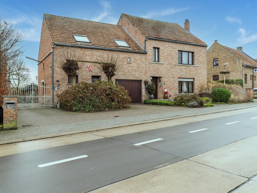 Snug Holiday Home In Zoutleeuw With Private Pool - Waals-Brabant