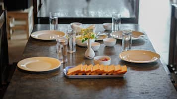 Pequeno-almoço continental diário incluído