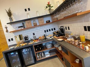 Pequeno-almoço inspirado na cozinha local diário incluído 